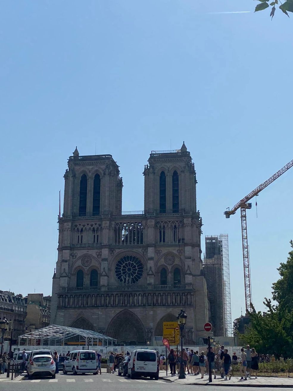 Spooky and Creepy Bucket List Places in Paris, France – jet lag journaling