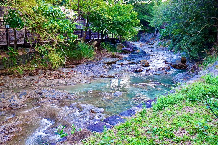 Tips for Visiting Beitou Hot Springs in Taiwan – jet lag journaling